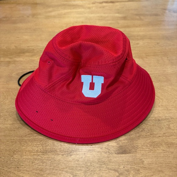 New Era | Accessories | University Of Utah Bucket Hat | Poshmark
